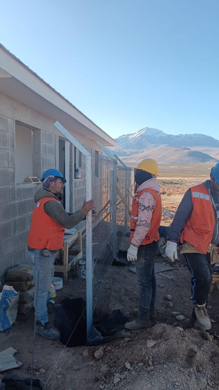 Reposición del Sistema de Agua Potable Rural (SSRR) – Miquiljawa, Colchane. - PyL Constructora